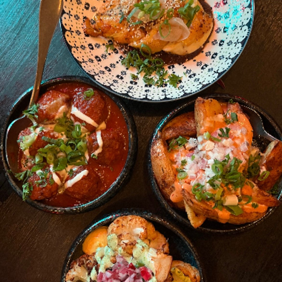 TOP 5: Food sharing restaurants